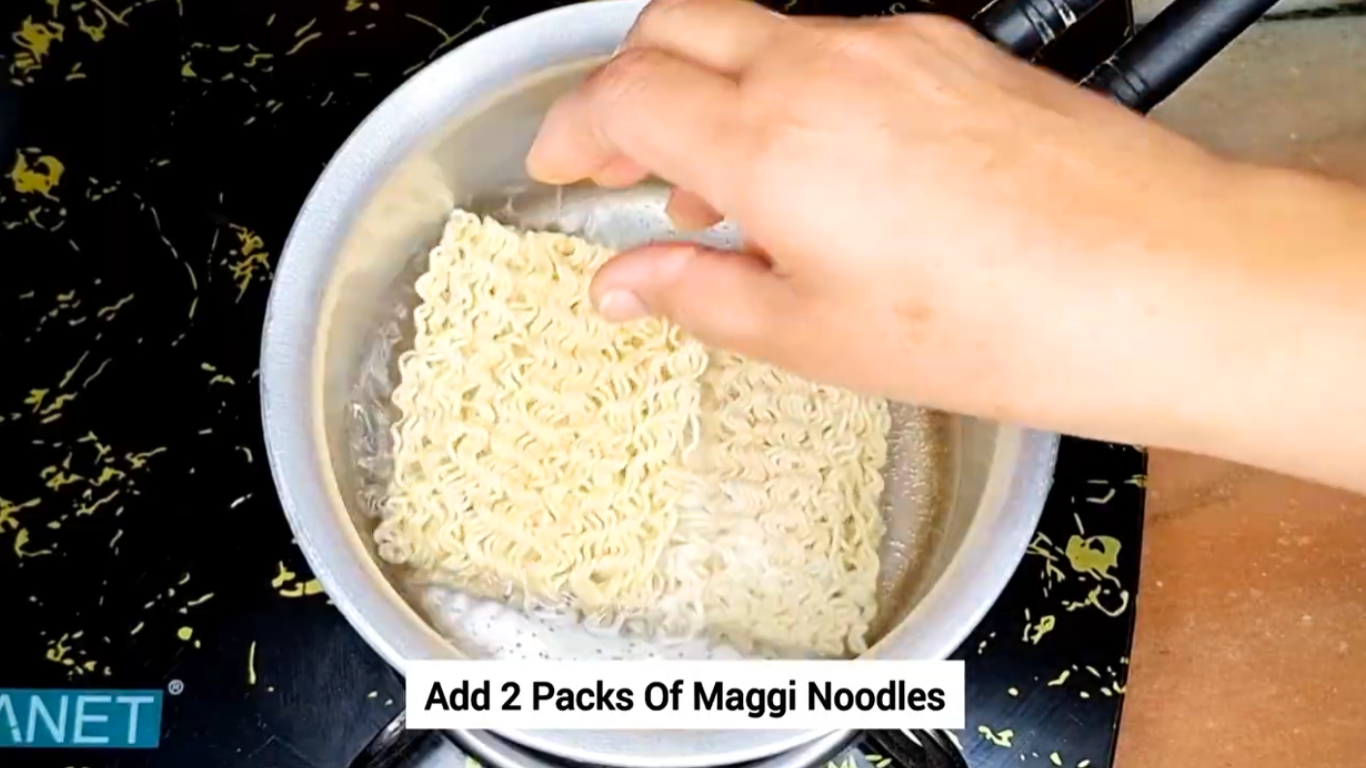 Chilli Garlic Maggi | Noodles Recipe | Maggi Recipe | Maggi Noodle
