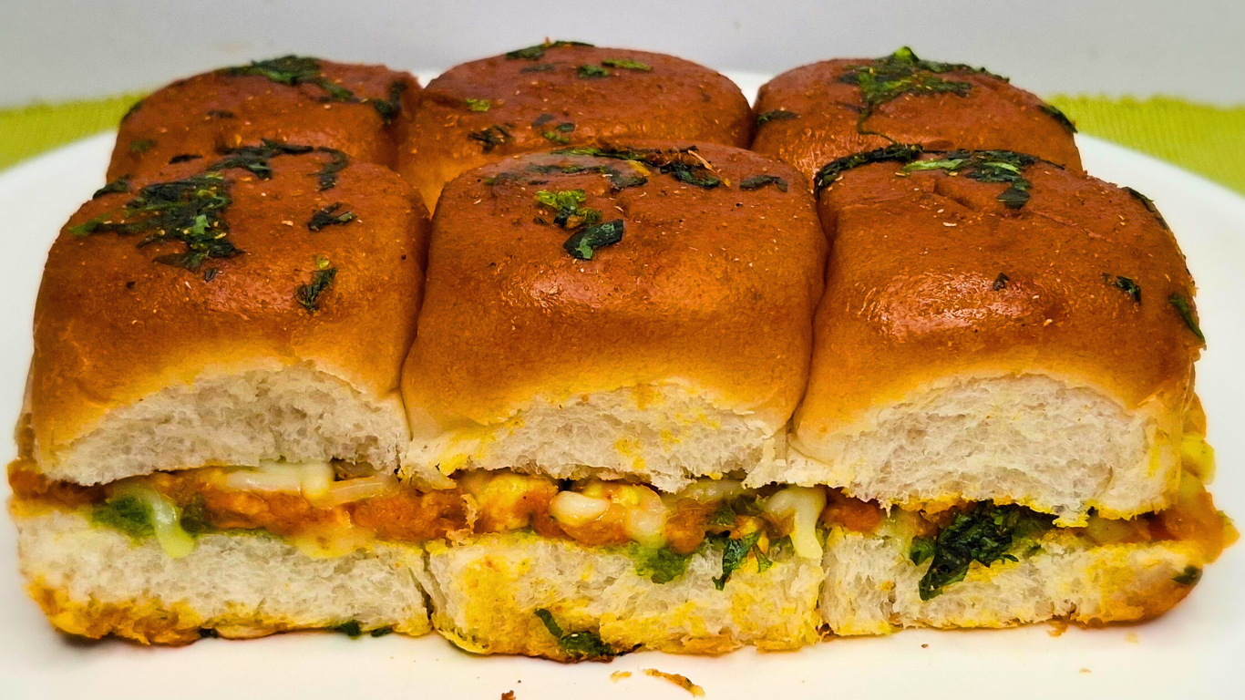 Pav Sliders | Cheese Sliders | Masala Pav Recipe | Street Food